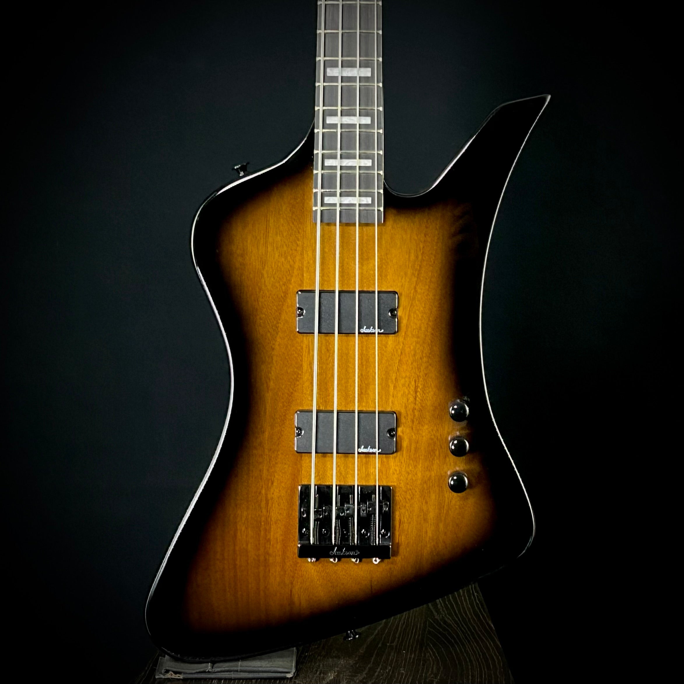 Jackson JS Kelly Bird Bass JS2 – Music Villa MT